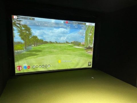 Pin High Indoor Golf | Olathe, KS Indoor Golf Simulators